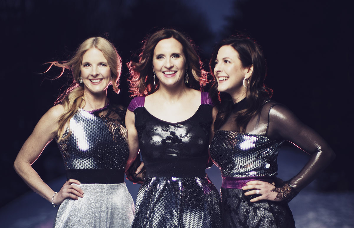 Make Christmas With The Ennis Sisters Part of Your Holiday Tradition ...